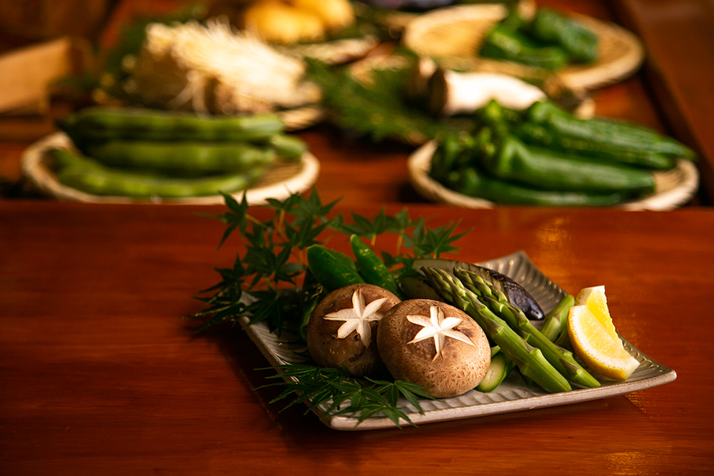 ABout Us┃Roppongi Robataya